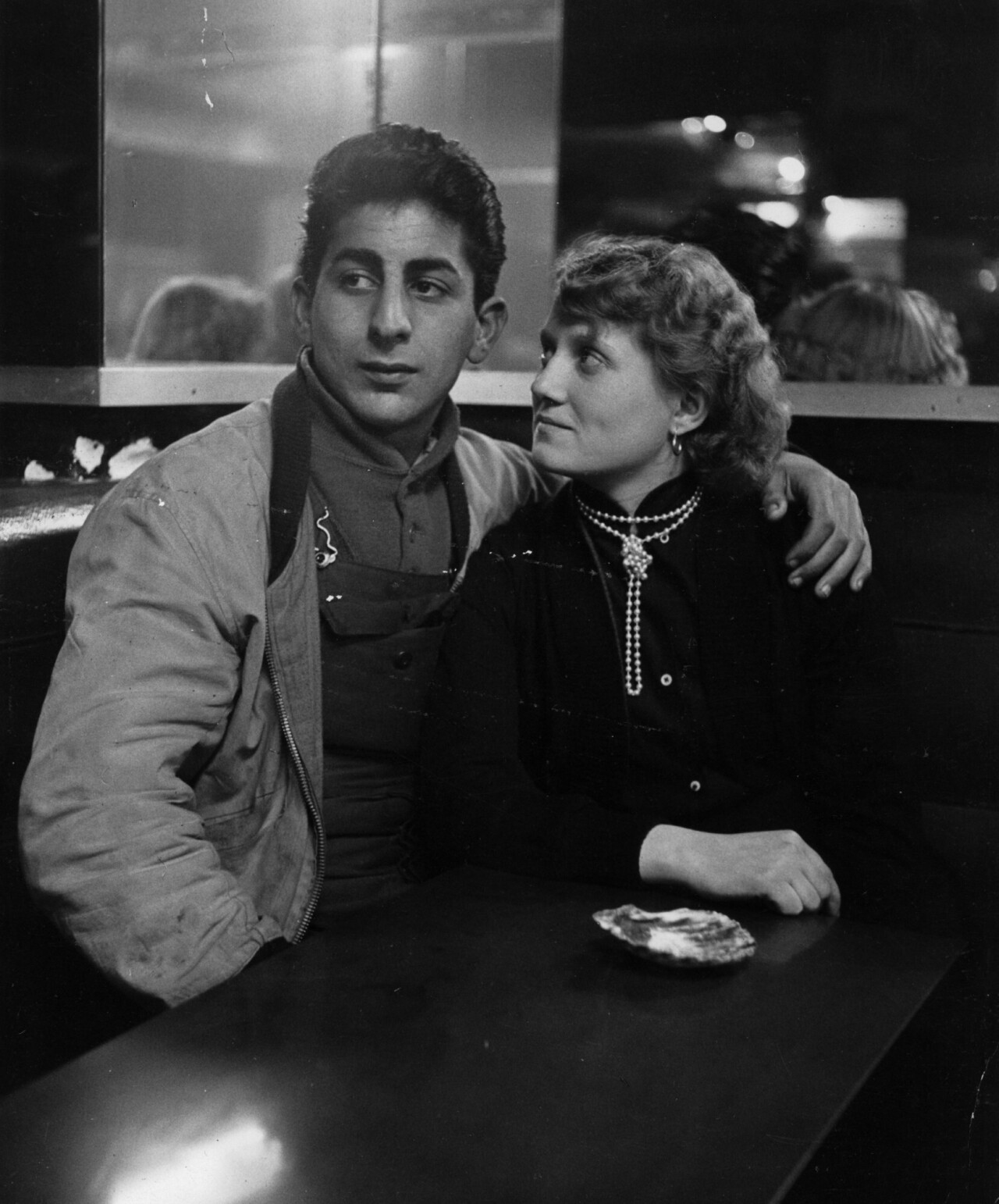 Пара. Фотограф Робер Дуано