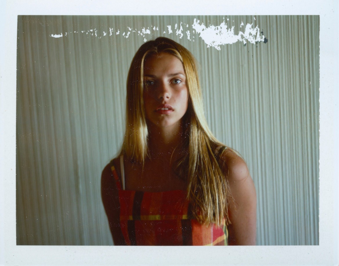 Женщины в атмосферных полароидных фотографиях 1990-х / Интересное фото ...